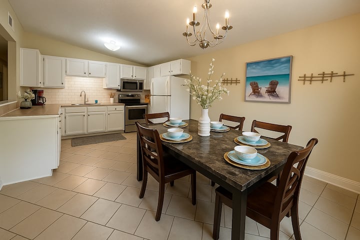 •A Family Haven N' Heartoftupelo
-4bedroomsleeps9- - Tupelo, MS