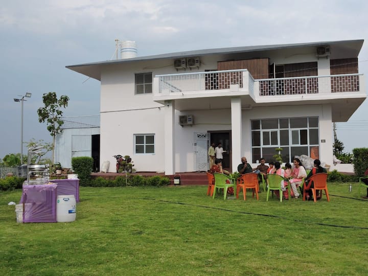 Natures Nest Resort - Chanderi