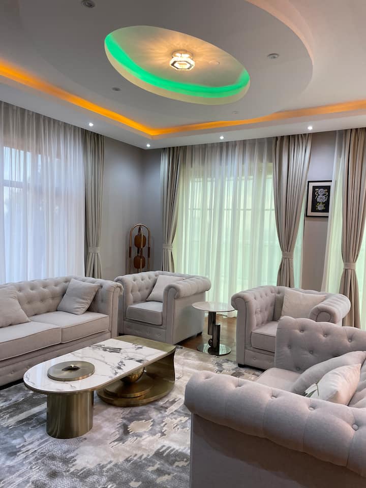 Three Bedroom Apartment In Makindye-kampala - Malawi