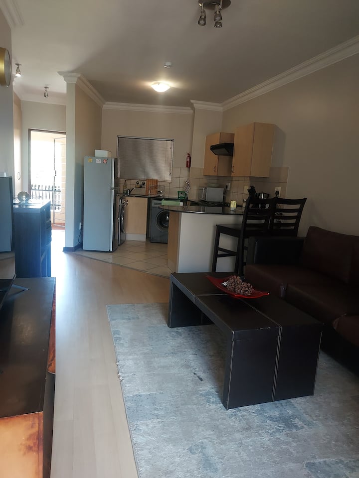 Premium Getaway @ La Bella Costa - 프레토리아