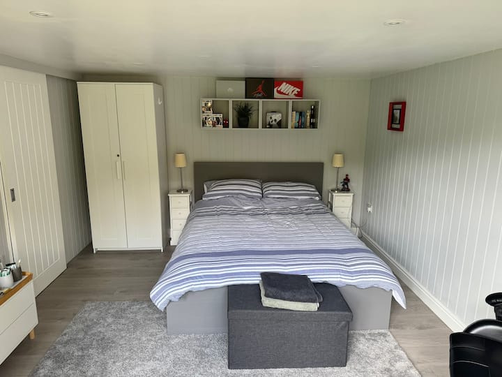Cosy Fred Shed - Bath