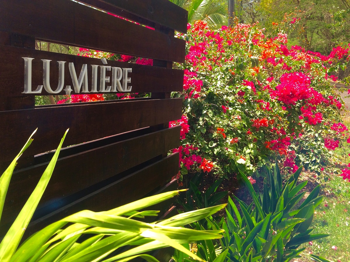 A Luxury Tented Experience - Absolute Waterfront - Tents for Rent in ...