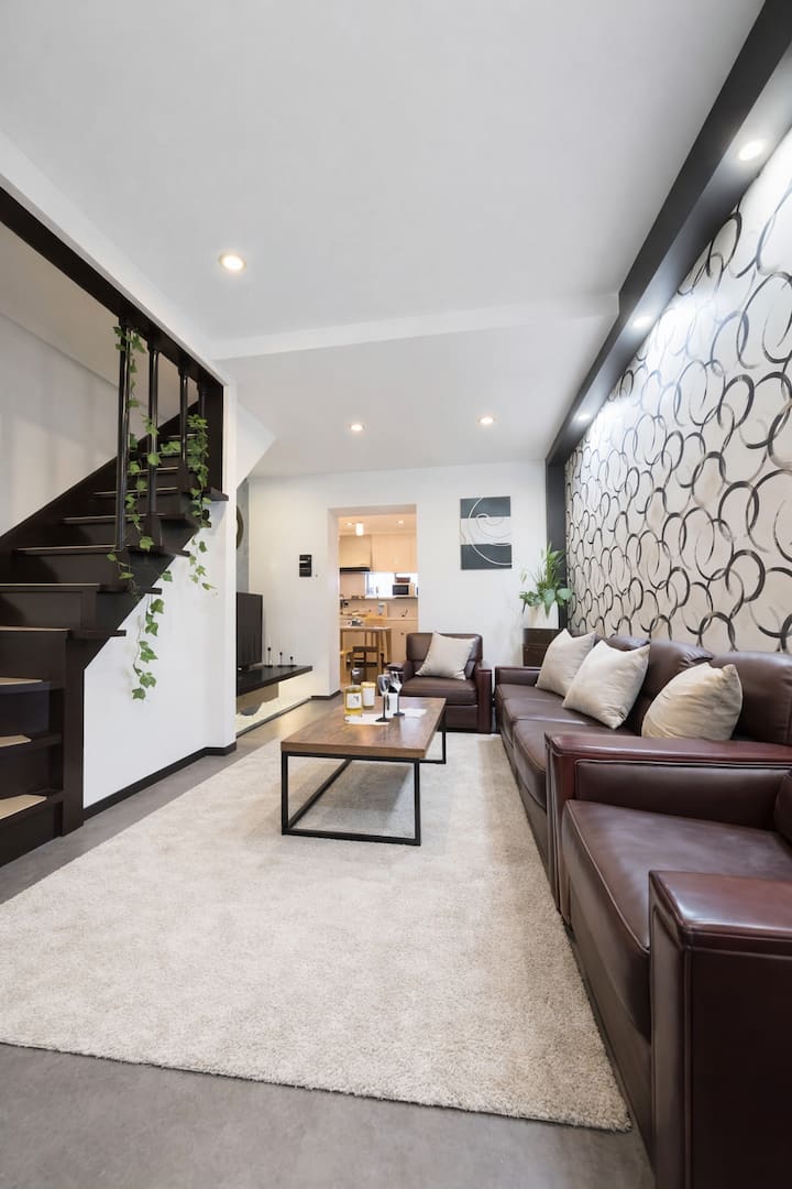 锦·【銀太閤】名古屋駅徒歩圏内｜貸切一戸建て（2浴室・2トイレ）｜無料駐車1台｜24hイオン徒歩3分 - Nagoya