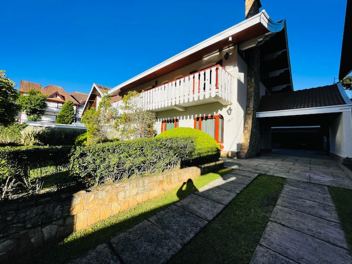 Casa Villagio Centro Capivari - Campos do Jordão