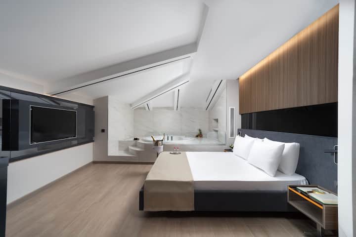 ŞöMineli Jakuzili,muhteşem Loft Suit - Beykoz