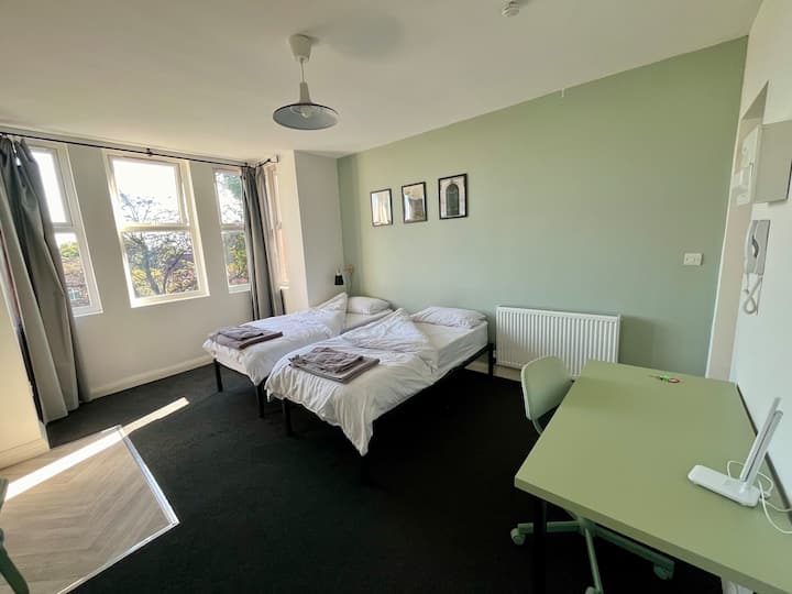 Cosy Studio In Central Location - ソルフォード