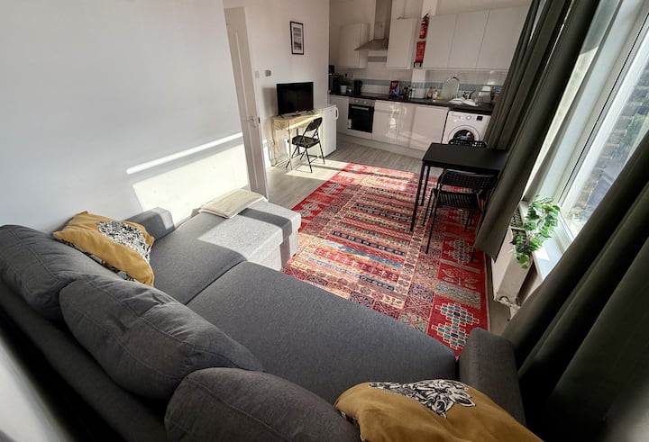 Luminous Family Flat (4 Guests) - London