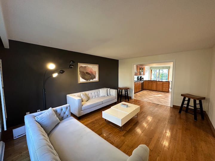 Toronto Pool Retreat - Toronto