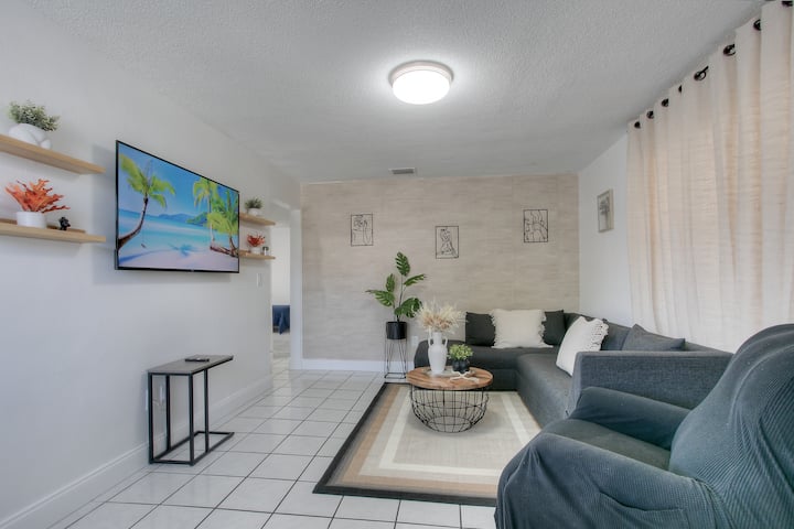 Home Close To Surgery Centers & Loandepot Park - Miami