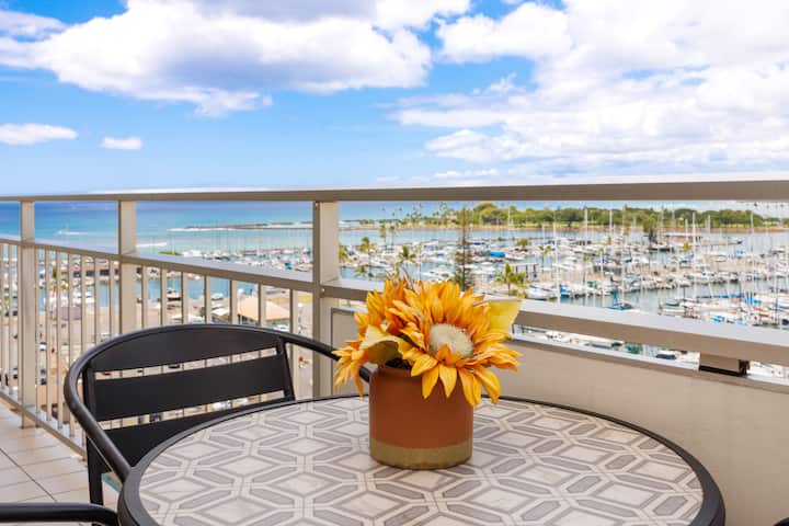 Waikiki Beach Front & Marina Condo-parking Include - 래니카이 비치