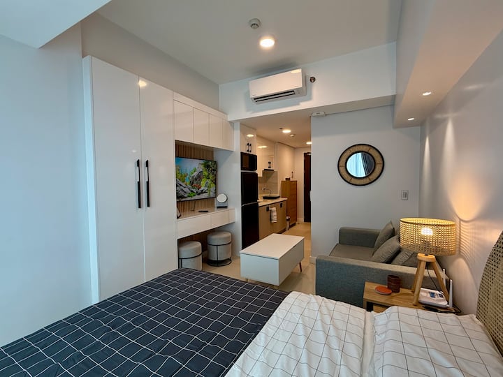 Cebu It Park - Unit 321 @ 38 Park Avenue - Cebu City