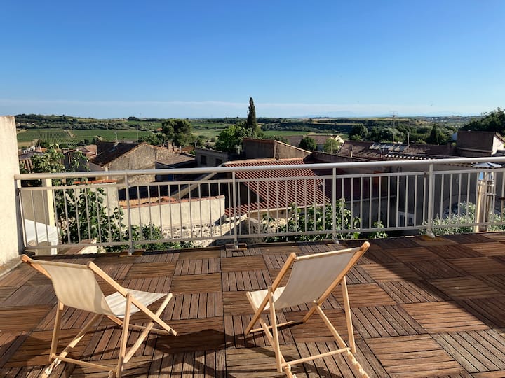 Large Family House In Centre Of Historic Village - Hérault