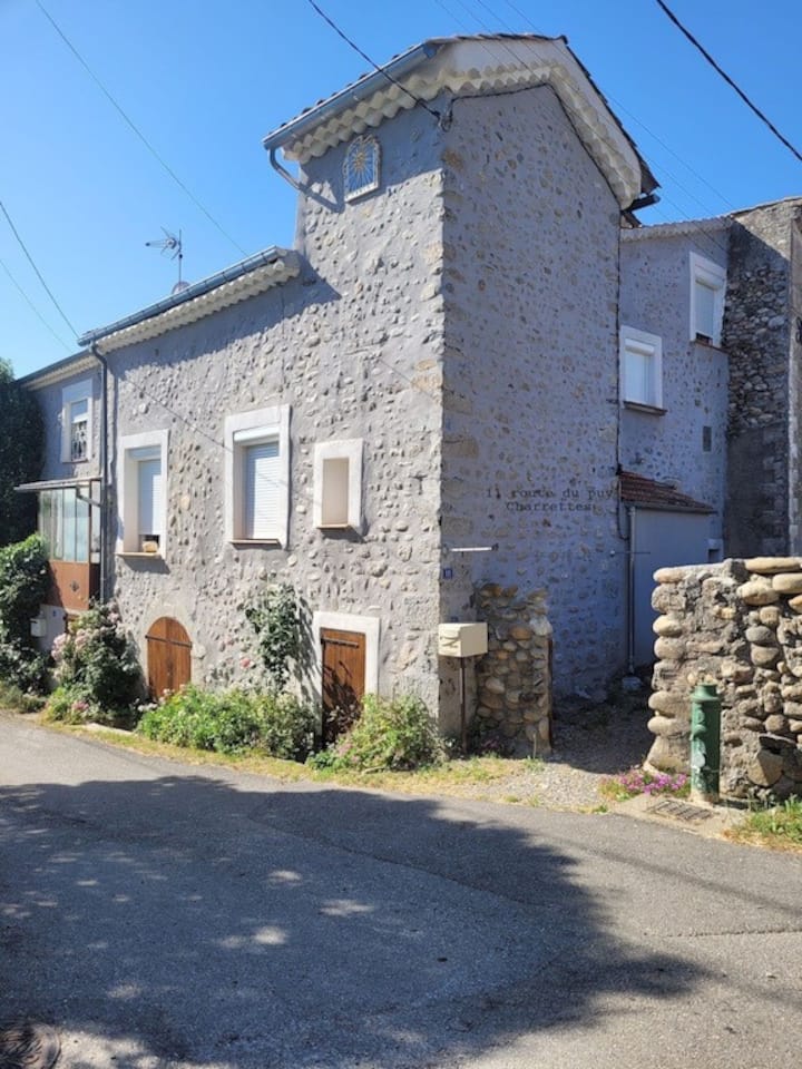 Maison De Village En Pierres - Laragne-Montéglin
