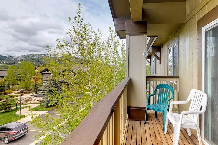 2br Mountain View Condo With Two Balconies - Steamboat Springs