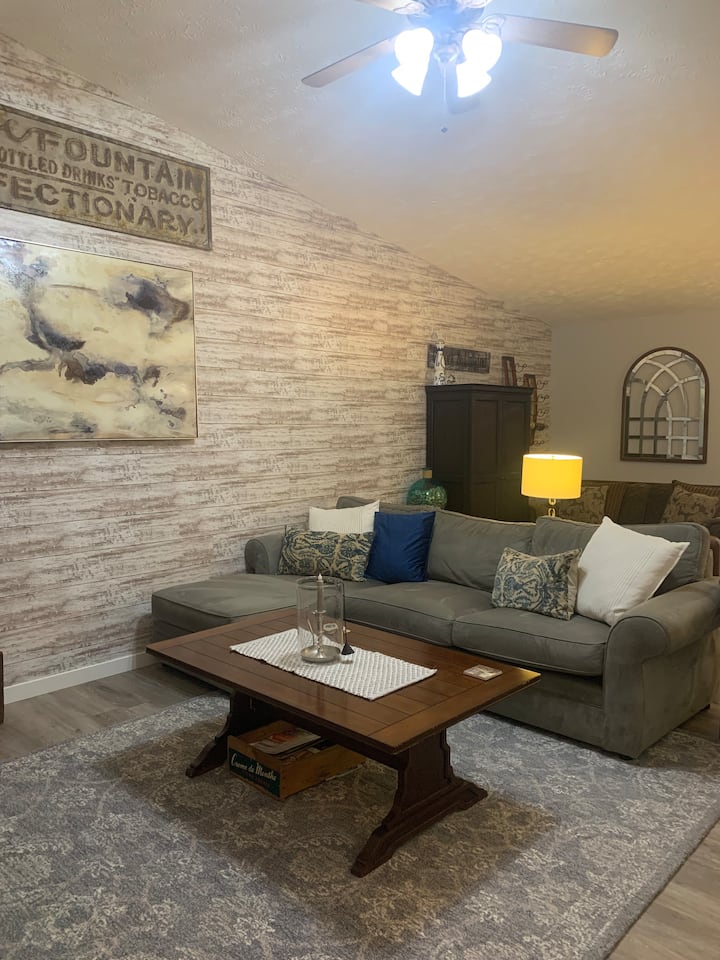 Cozy Cul De Sac - Waynesville, OH