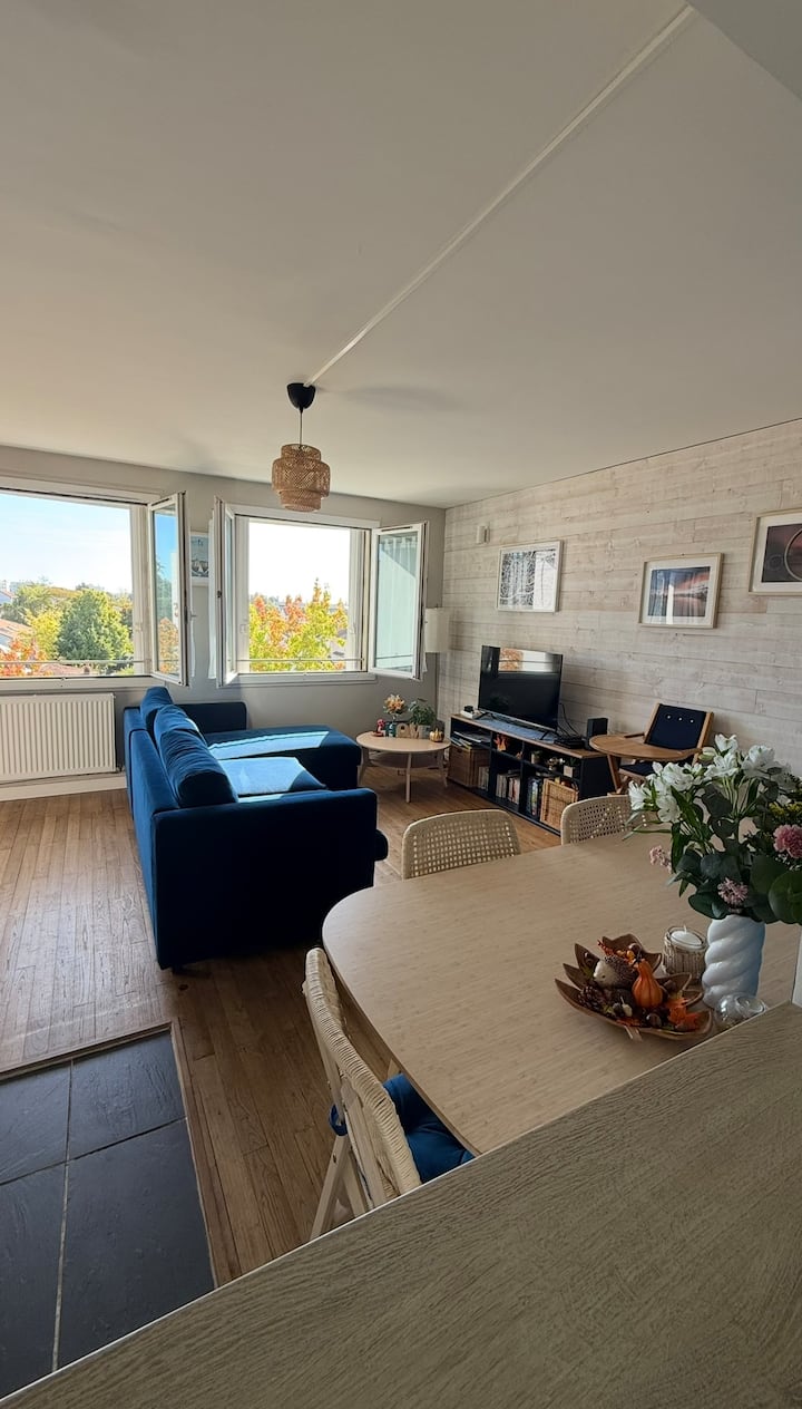 Nantes Break, Chic And Cozy 2-room Apartment, With Parking - Nantes