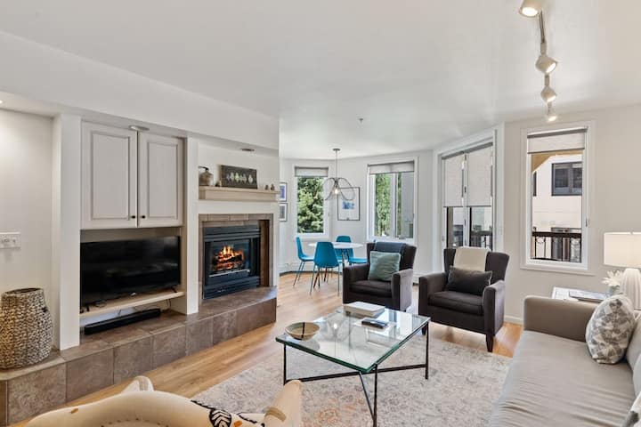 Walk-to-lift 3br 2nd-floor | Pool | - スティームボート・スプリングズ, CO
