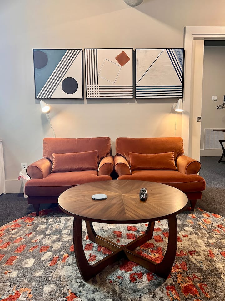 2 Bedrooms Stylish Apartment - Houston, TX