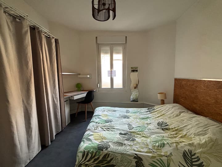 Apt Calme Proche Centre Ville - Saint-Quentin