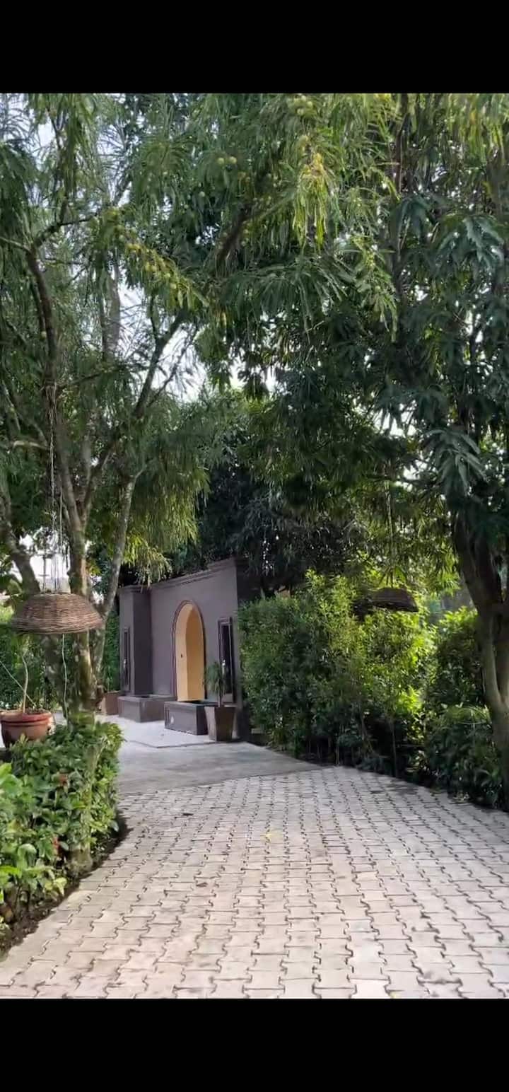 Private Resort In Gurgaon - The Bistendu Resort - Gurugram