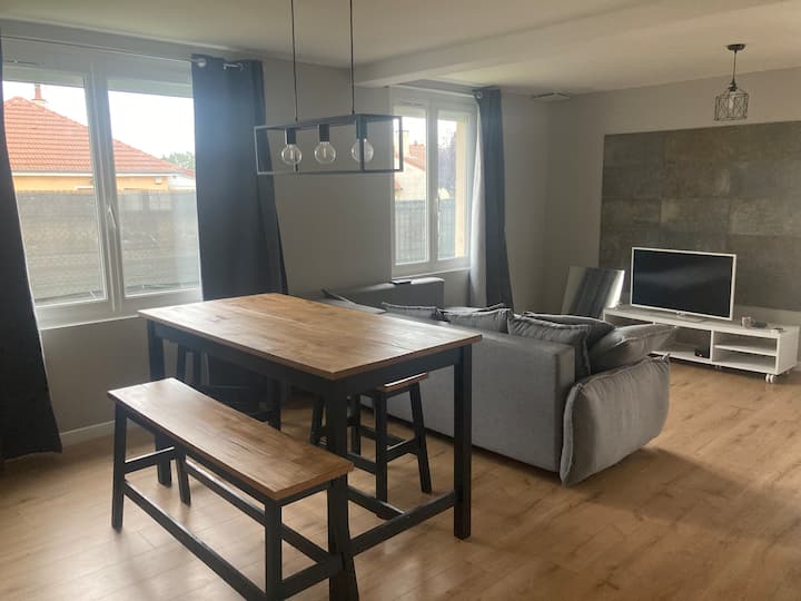 Maison Entière T3 Très Bien Situé - Orléans