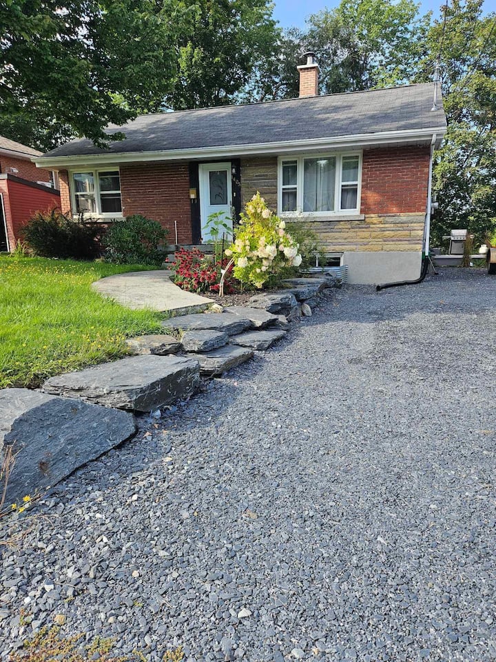 Maison 4 Chambres - Sherbrooke