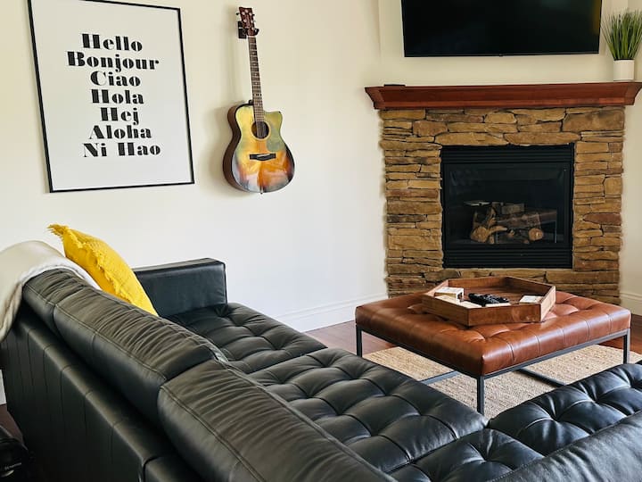 James Dēne 11: Sunset Lake Views | Indoor Pool! - New Buffalo, MI