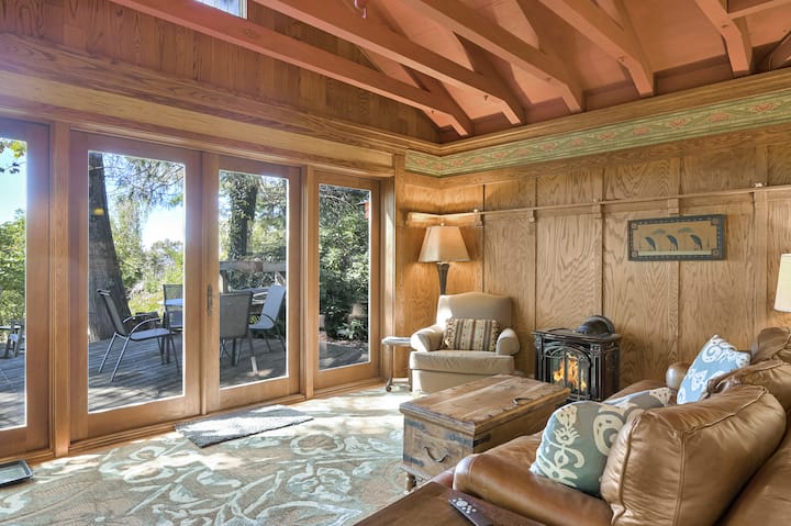 Cloudberry Cottage At Elk Mtn - Hot Tub, Mtn Views - Asheville, NC