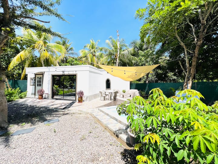 Almendra Beach Place - Los Cóbanos