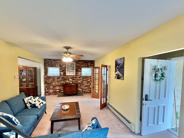 1700sqft Spacious Home- Park & Downtown 5 Min Walk - Montclair, NJ
