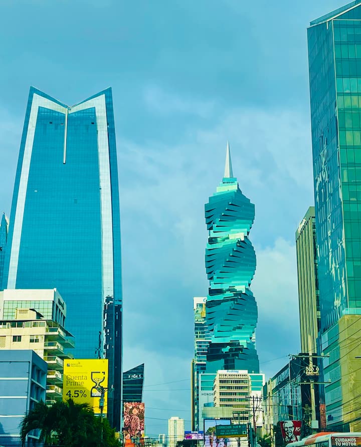 Apto En La Mejor Zona De Panamá - Panama