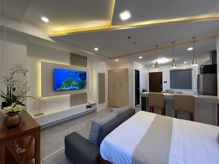Luxury Cabin Near Sm Clark - Angeles