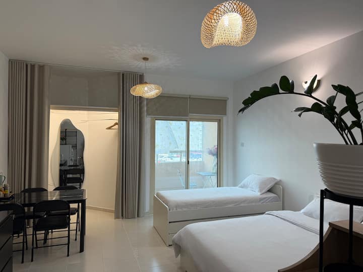 The Best Home For Family 3 ~ 6 Members In Sharjah. - Sharjah