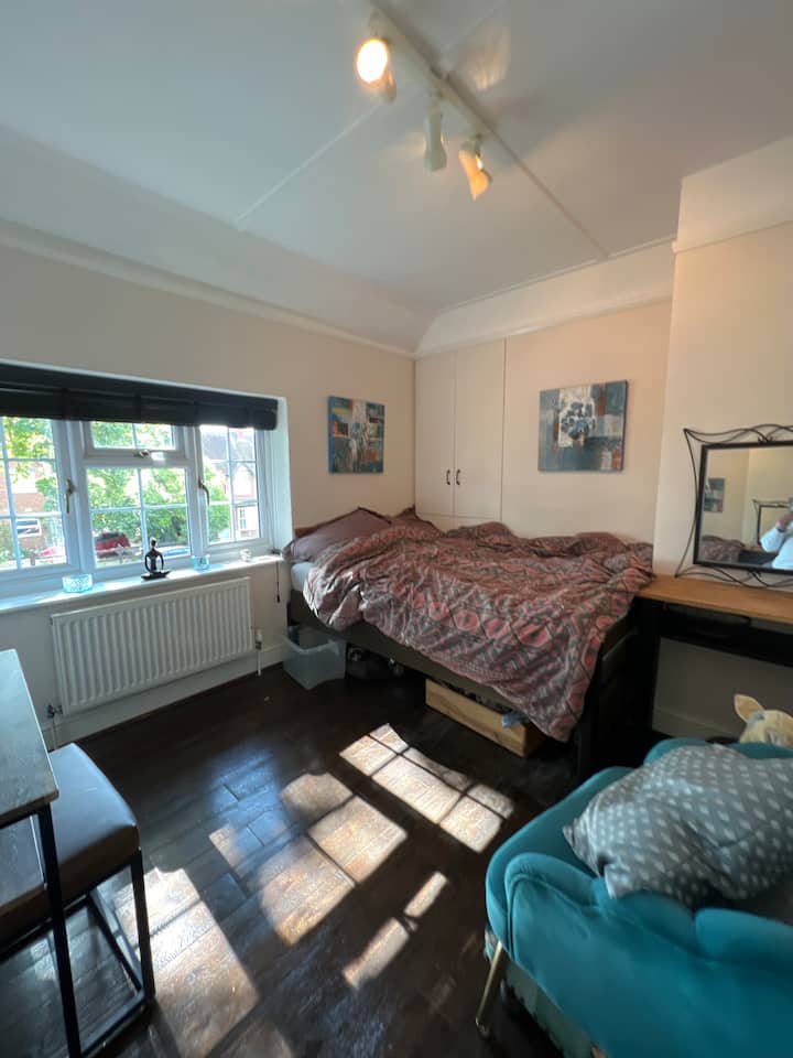 Cozy Country Retreat - Bracknell