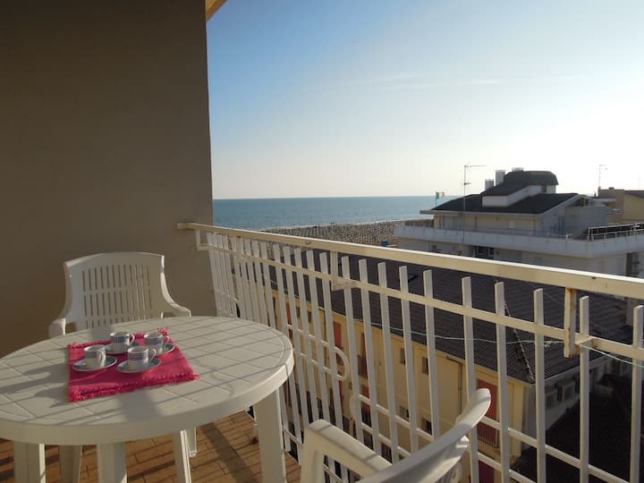 Charmant Appartement Avec Belle Terrasse à Bibione - Bibione
