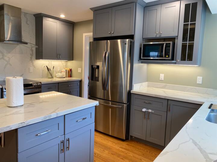 Modern 4br/3br Near Sfo | Family & Work Friendly - Burlingame, CA
