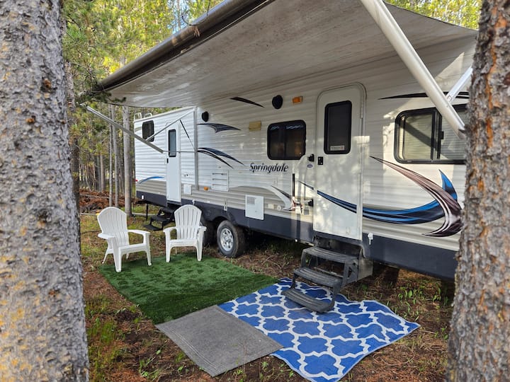 Large Rv In Island Park Wi-fi - Island Park, ID