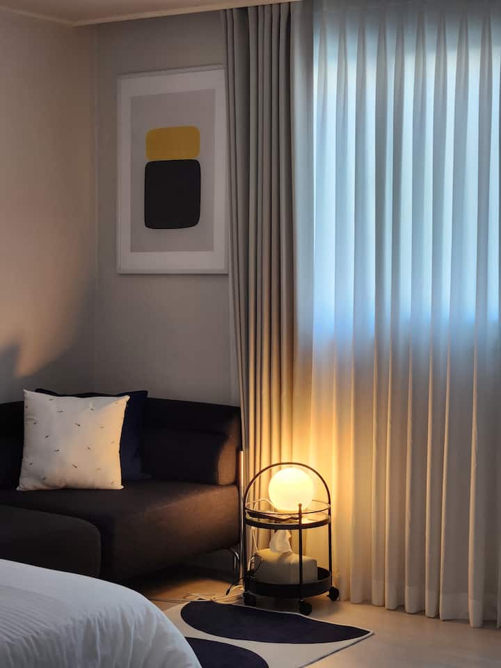 스테이 대화! 고양종합운동장  킨텍스 백병원 대화역 모던공간! 넷플무료 65인치 - 마산동