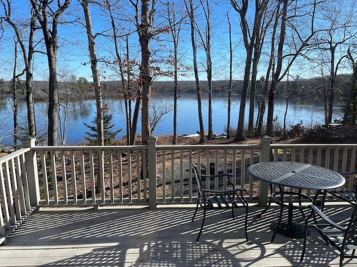 Lakefront Cottage In The Poconos - Delaware State Forest, Dingmans Ferry
