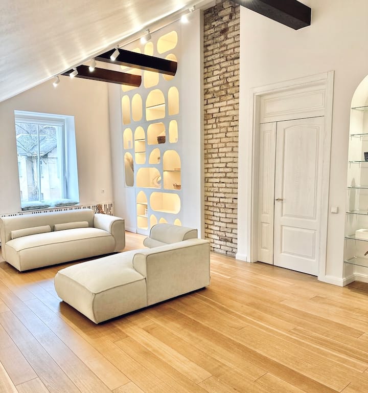 Oasis In Old Town Vilnius | 2br/2ba | Nature Views - Vilnius