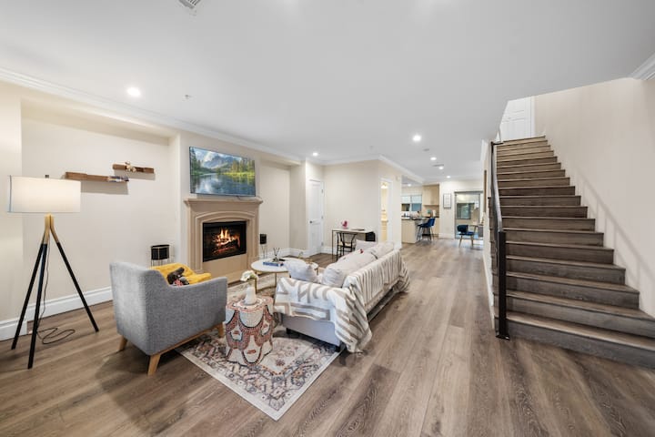 Jie's 2b Chic Pasadena Duplex Apartment Prime Area - Pasadena, CA