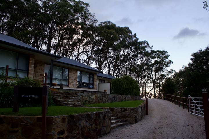 Pinot Cottage - Bridgewater, Australia