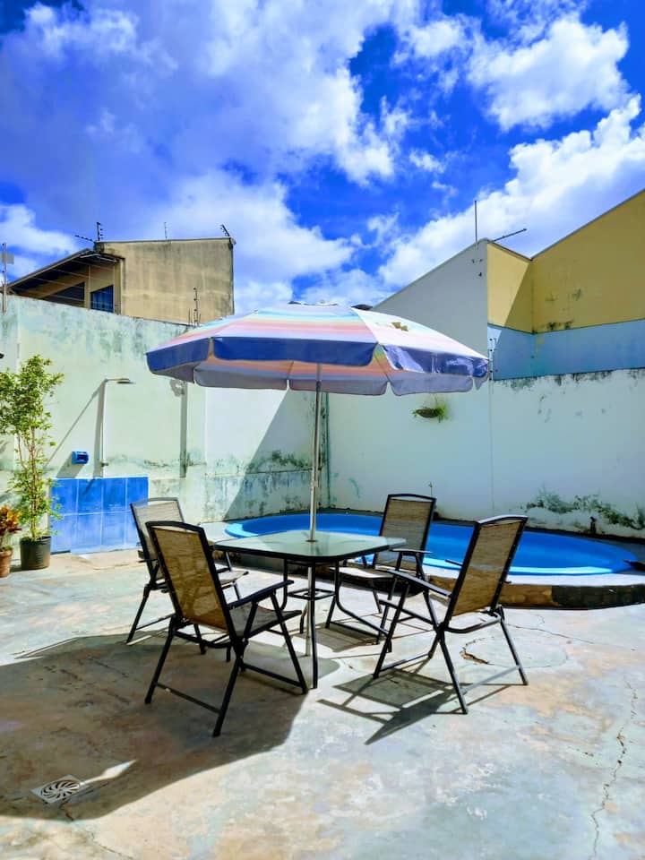 Casa Ampla,aconchegante, C/ Piscina No Jd.tropical - Rondonópolis