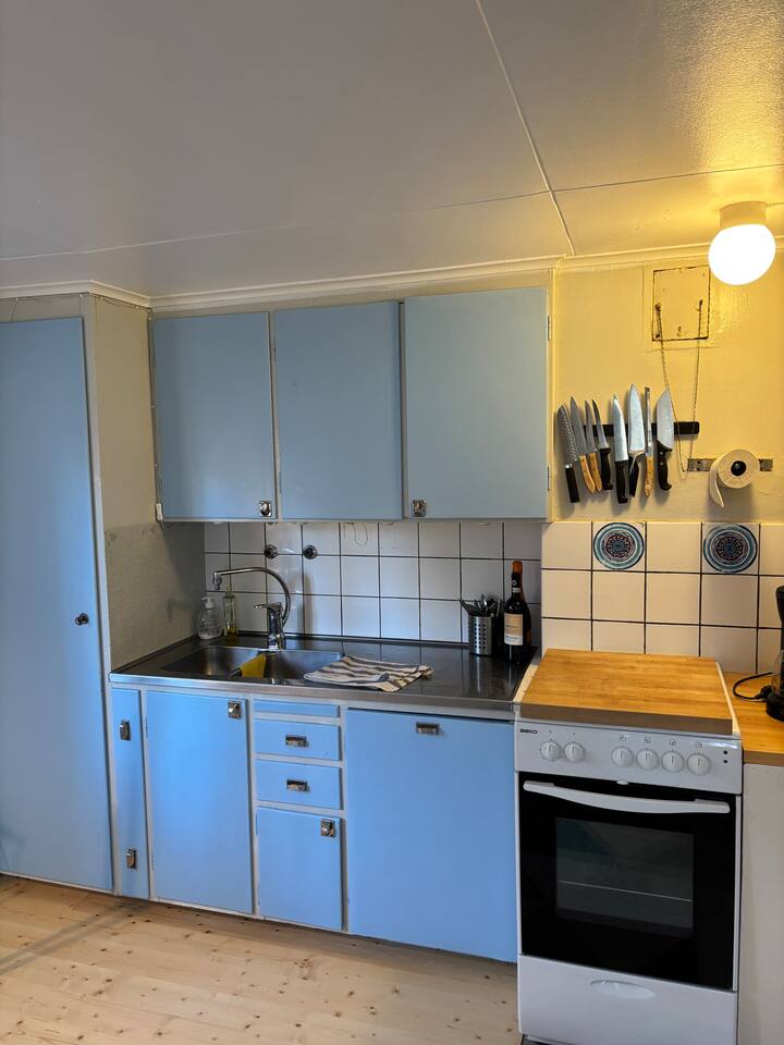 Vita Huset I ÅMmeberg - Askersund