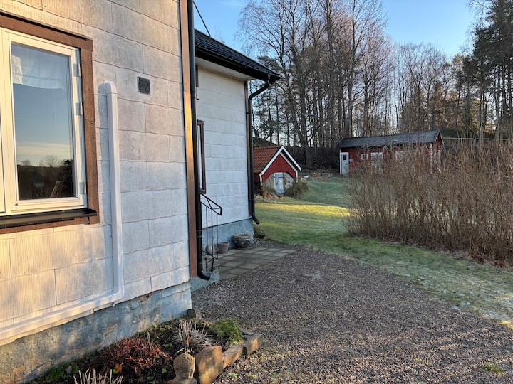 Vita Huset I ÅMmeberg - Askersund