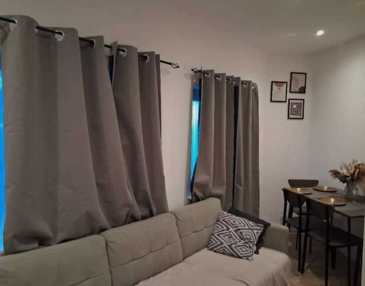 Captivating City Centre Apartment - Southampton