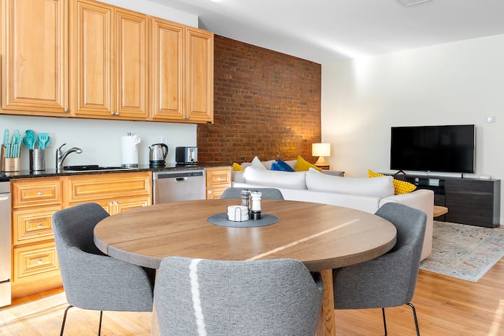 2 Br Jersey City Historic Brownstone 10 Min To Nyc - Jersey City, NJ