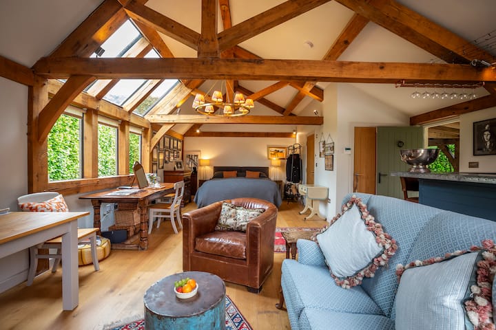 Pooh Cottage - Shere