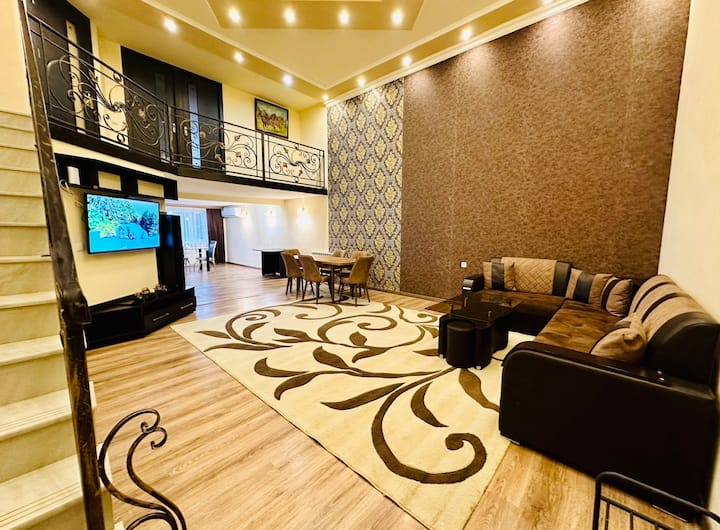 Tophouse Arshakunyats 58 - エレバン