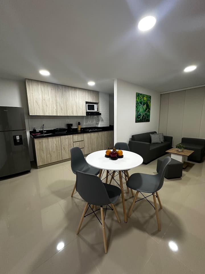 Hermoso Apto Segundo Piso Edificio Santorini - Colombia